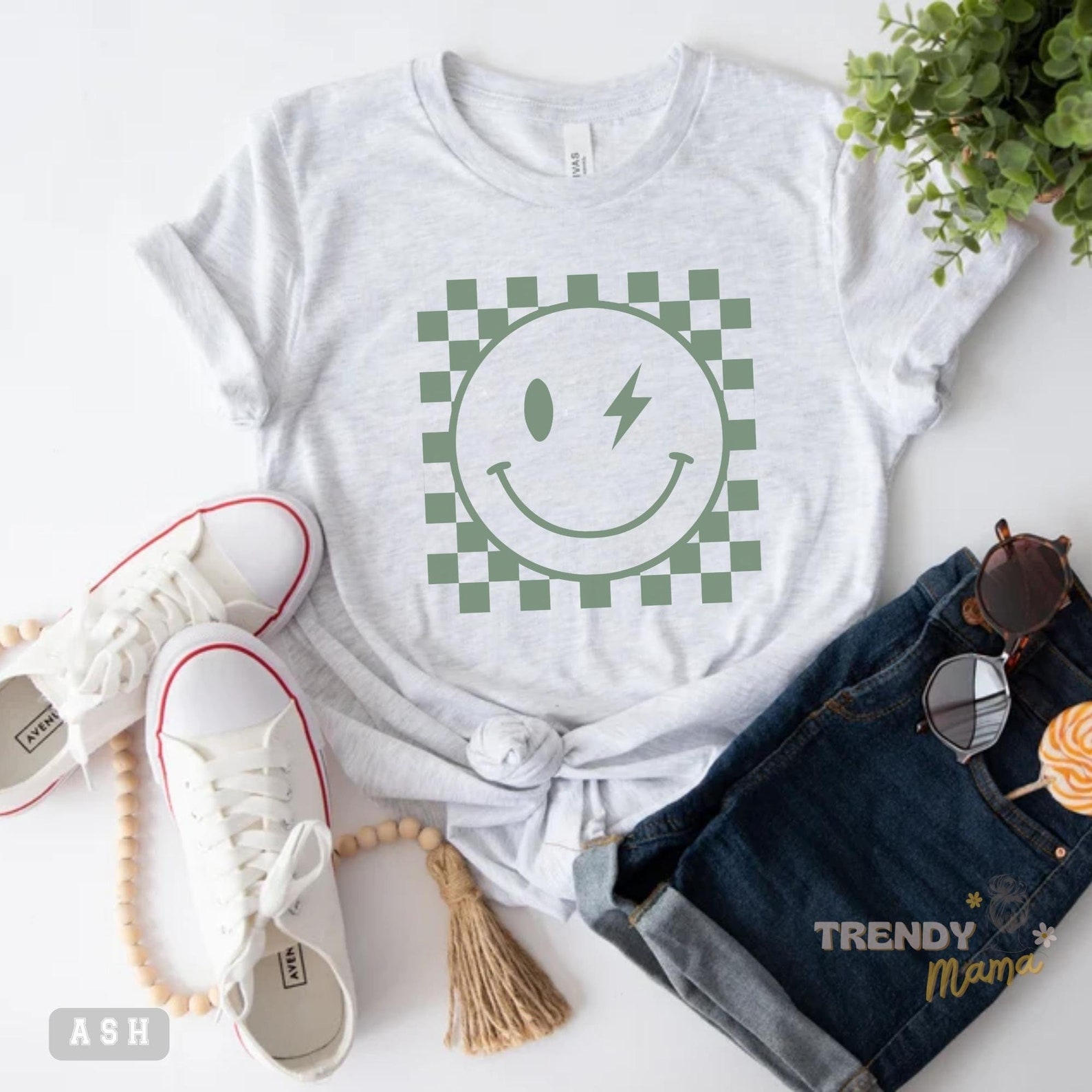 Checker Happy Face Graphic Crew Neck Shirt Cute Smile Checker ...