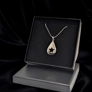 Silver 925 Teardrop and Star Pendant Necklace Ball Chain Cute Petite ...