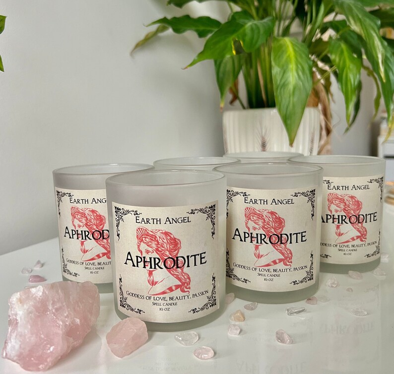 Aphrodite Spell Candle | Spiced Apple Cider Scent, Rose Quartz - Etsy