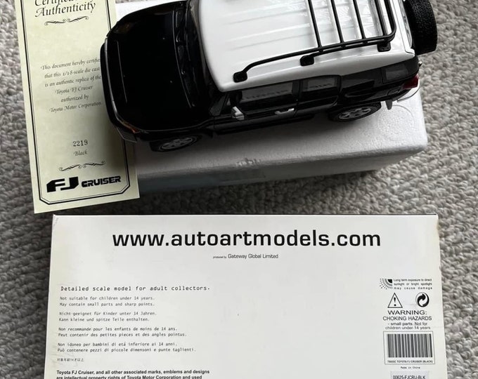 Autoart 1:18 Scale FJ Cruiser Black - Etsy