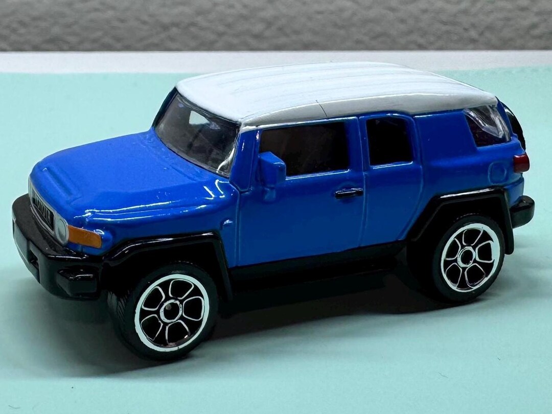 1:64 Majorette Voodoo Blue FJ Cruiser - Etsy