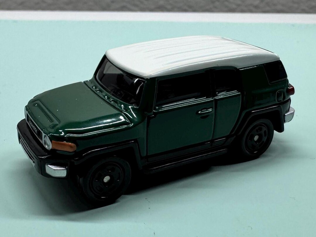 1:66 Tomy Tomica Army Green FJ Cruiser - Etsy