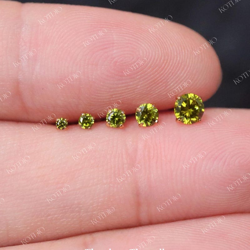 Diamond and Peridot Earring - Etsy