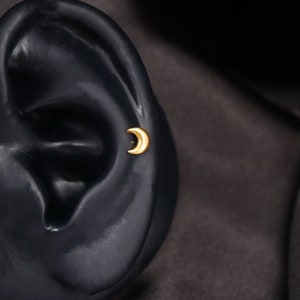 Titanium Crescent Moon Threadless Push Pin Labret, 20G/18G/16G Flat Back Earrings, Cartilage ...