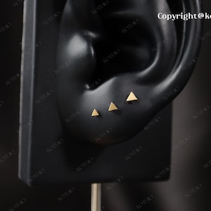 20G/18G/16G Titanium Tiny Triangle Threadless Push Pin Labret, Tiny Flat Back Earring, Cartilage ...