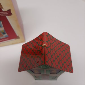 Hallmark Keepsake Ornament 2004 Tin New Home Christmas Tree Holiday D36 ...