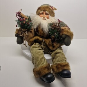 VTG Rustic Sitting Santa Claus W/ Bag & Pine Tree Christmas Decor ...