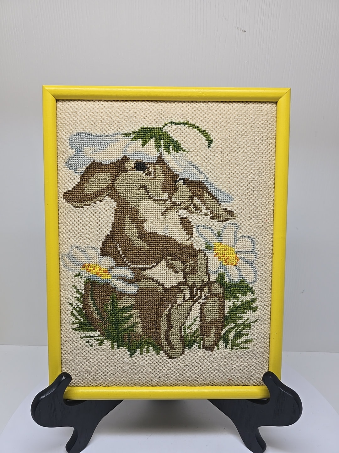 Framed Needlepoint Bunny Rabbit With Daisies - Etsy