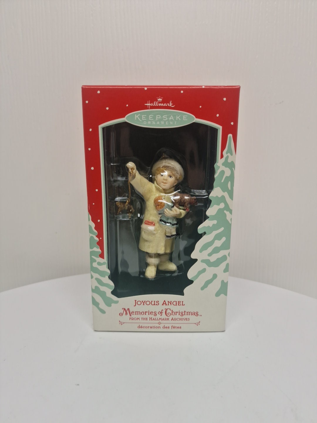 Hallmark Keepsake 2002 Ornament Joyous Angel Memories of Christmas ...