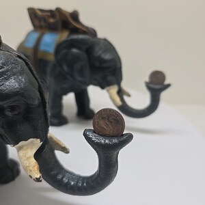Vintage Set of 2 Cast Iron Elephants Bank B1 - Etsy