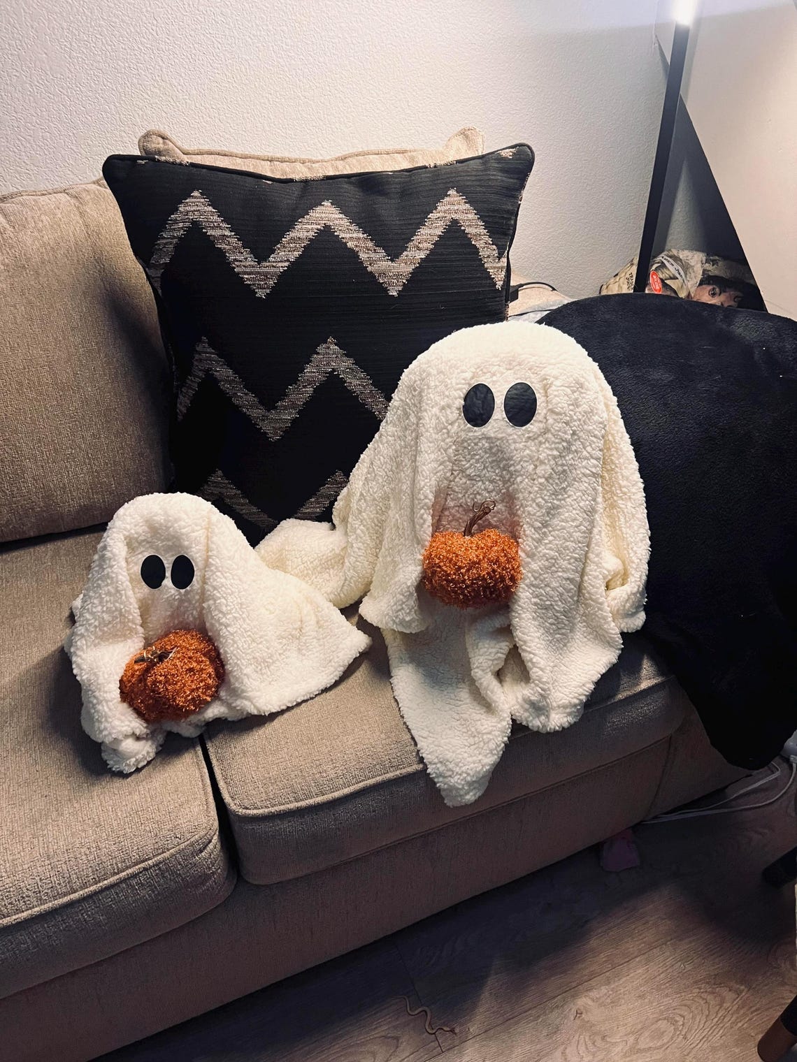 Handmade Gus Ghost Pillows for House Decor Couch/ Cute Handmade ...