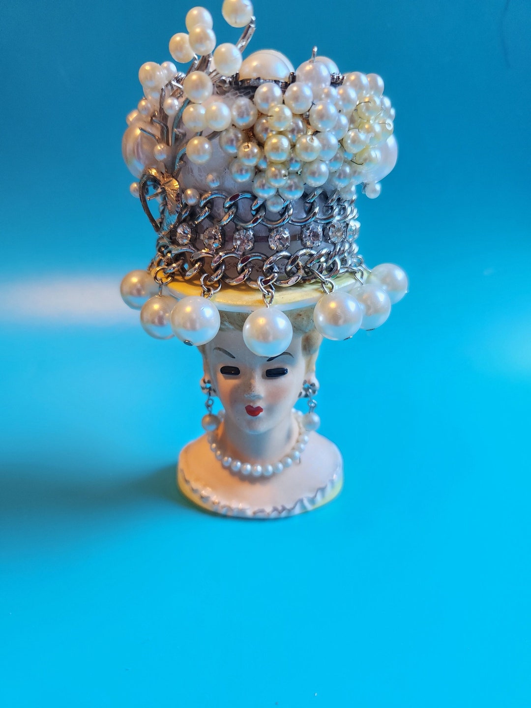 Embellished Vintage Lady Head Vase in Pearls and Lace - Etsy