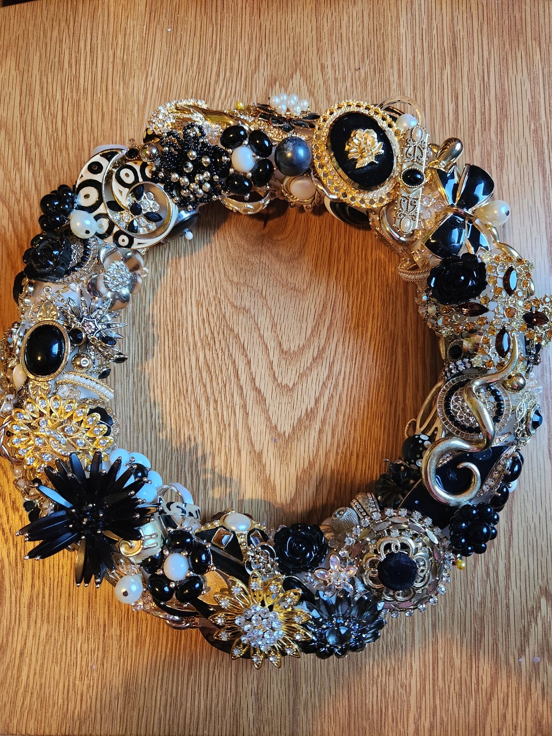 Jeweled Black Gold Pearl Wreath - Etsy