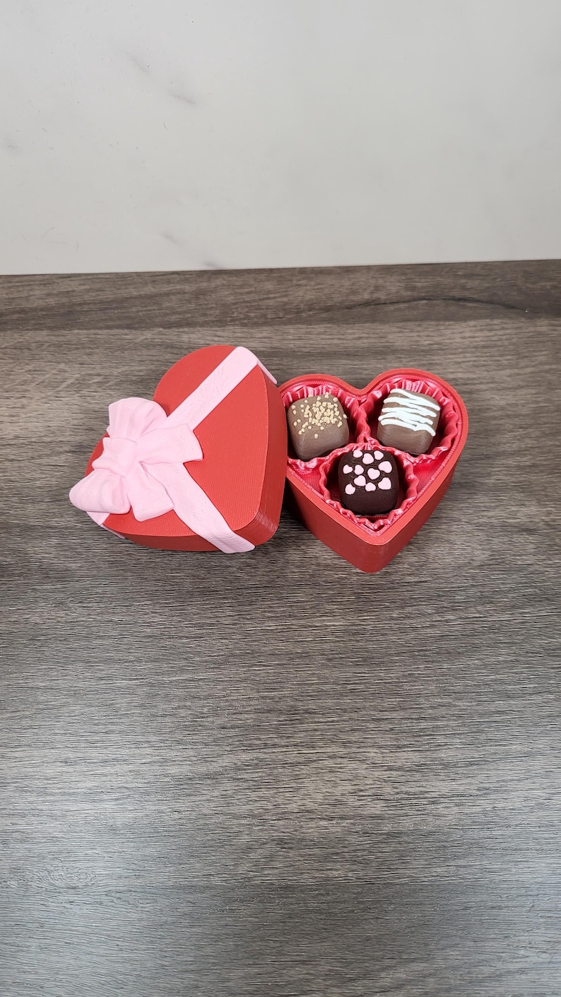 Box of Chocolate Clicker | 3D Print | Fidget | Heart Shape | Cute ...