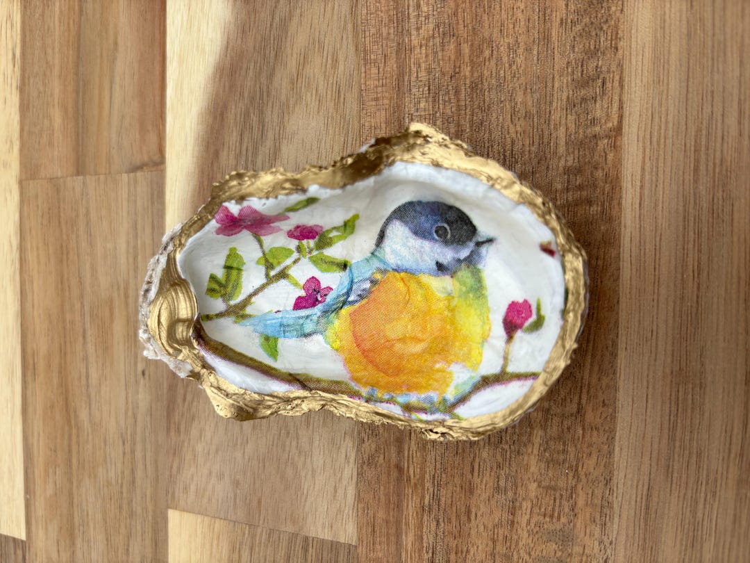 Clam Shell Decoupage Dish, Shell Art, Sea Shell Jewelry Tray, Trinket ...