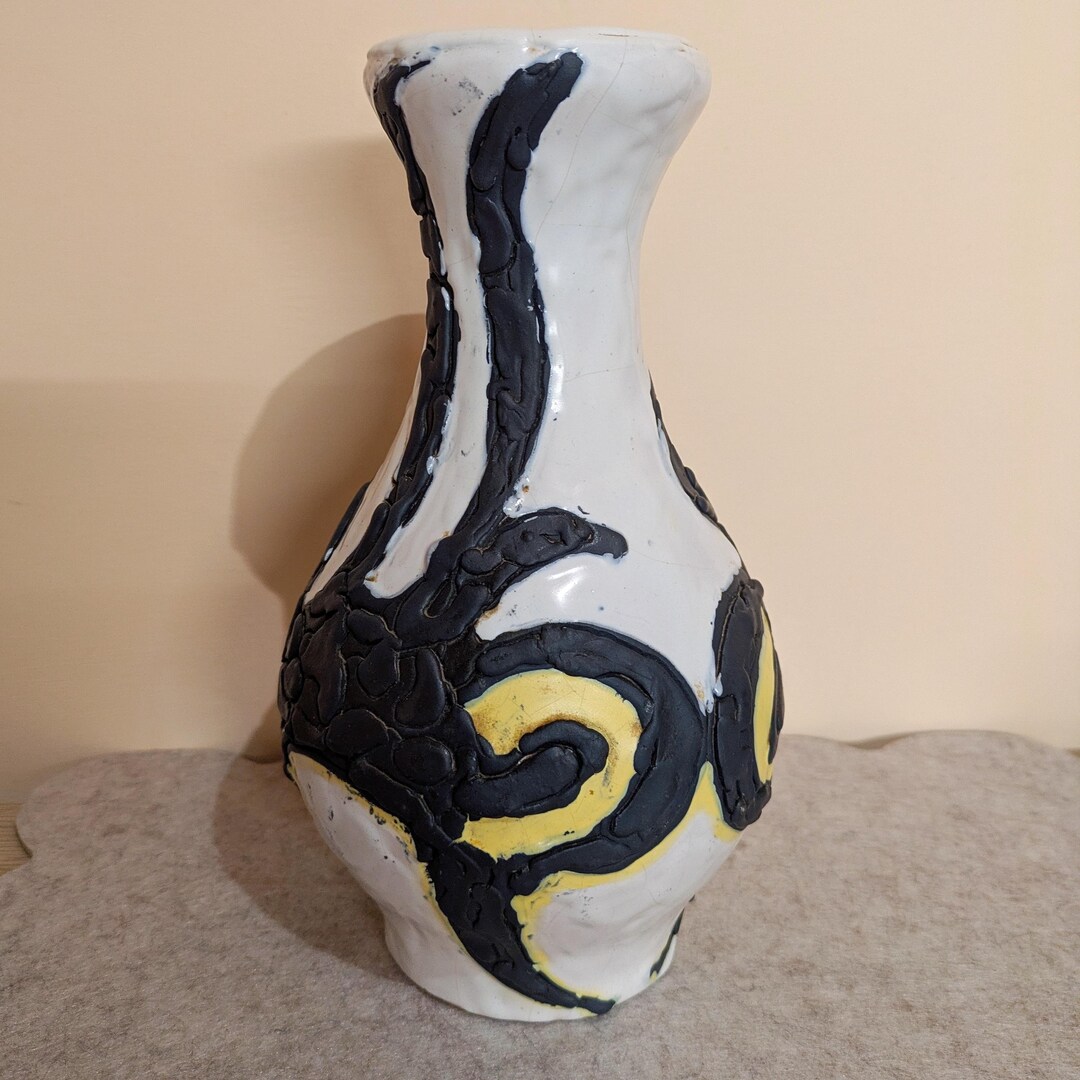 Vintage Hungarian Fat Lava Vase, Karoly Kiraly Studio Pottery, Mid ...