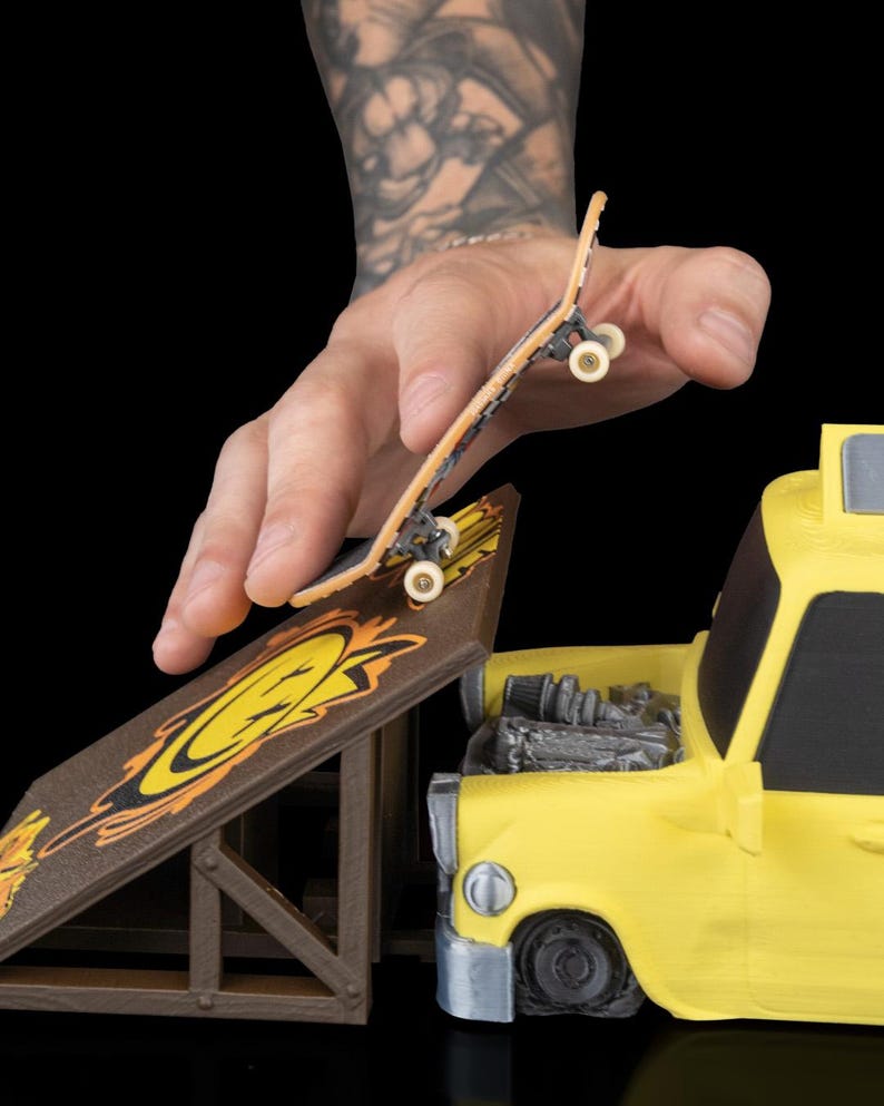 Cab Roll-up – 3D Printed Fingerboard Skate Park | Mini Skate Ramp for ...
