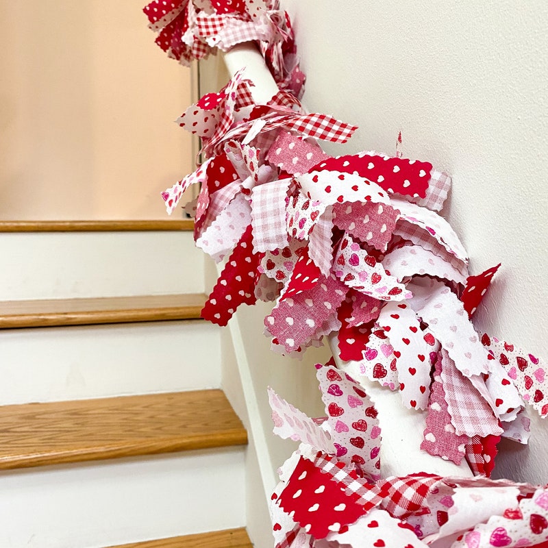 Valentine Garland - Etsy
