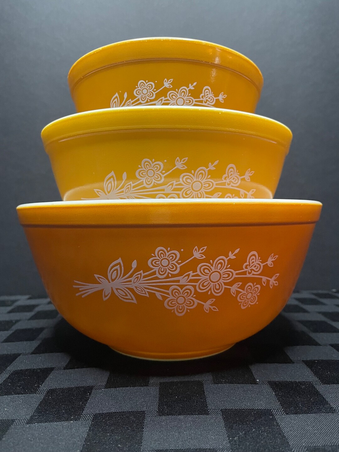 Vintage PYREX Butterfly Gold Mixing Bowl Set of 3, 401, 402, 403 Pyrex ...