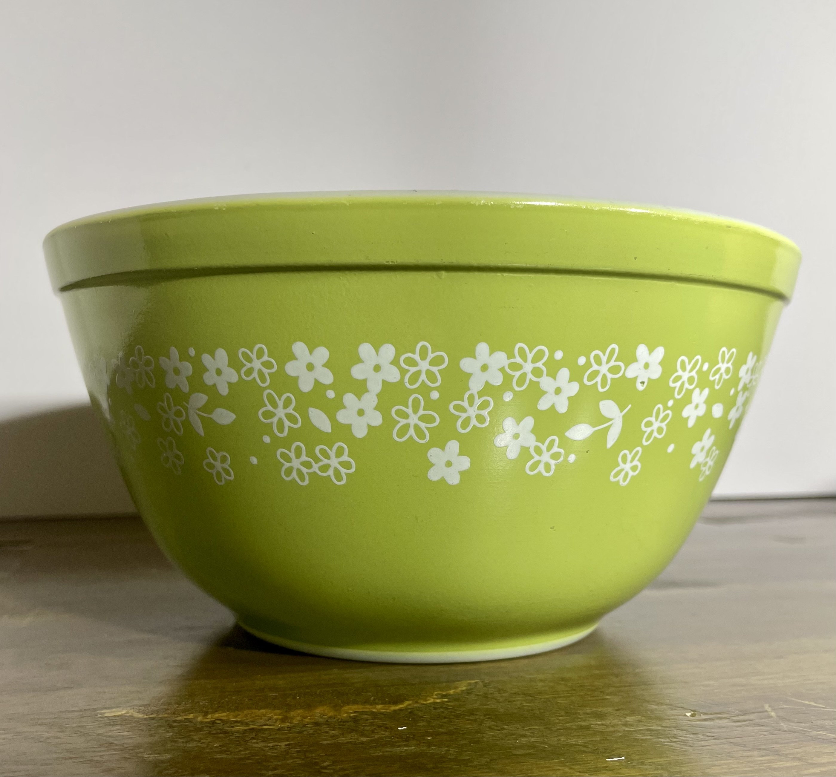 Vintage PYREX 402 Bowls Spring Blossom/crazy Daisy in Green, Woodland ...