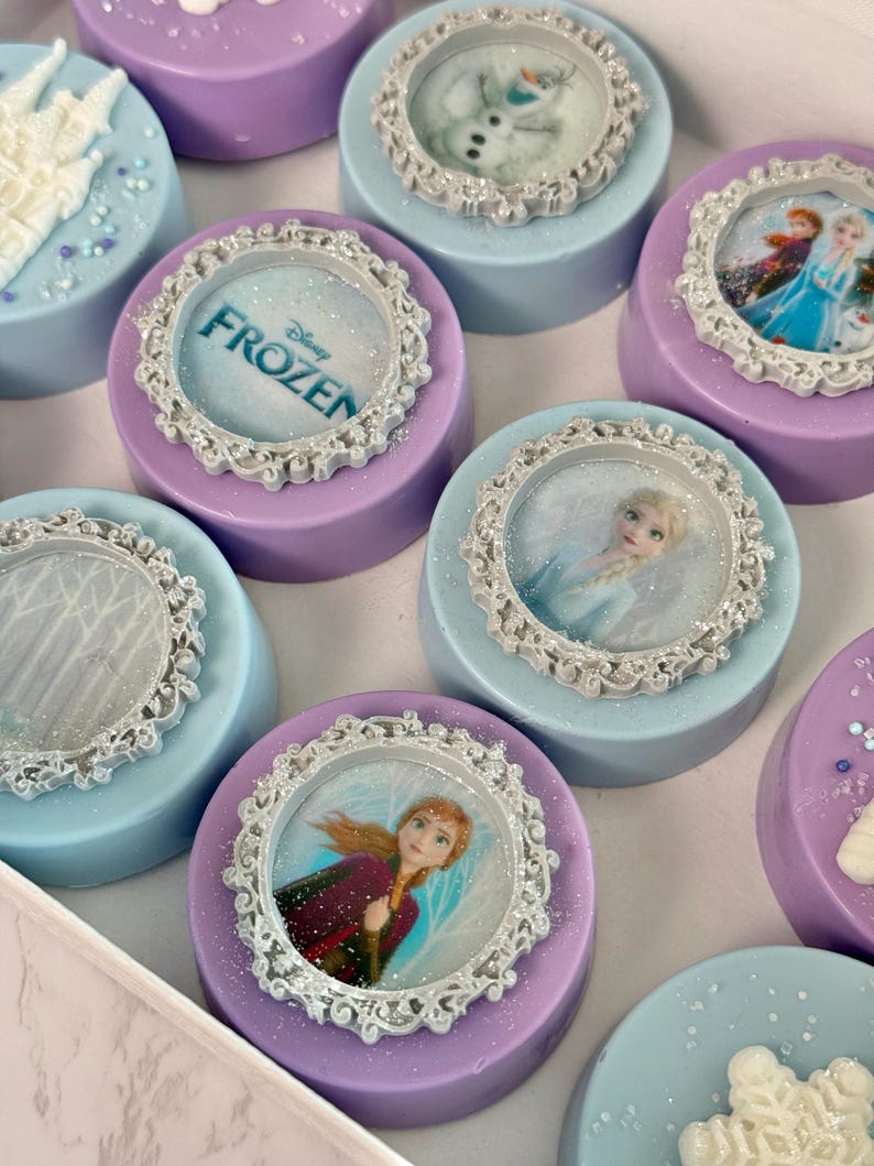 Disney Frozen - Elsa / Anna / Olaf Edible Icing Images for Cake Pops ...