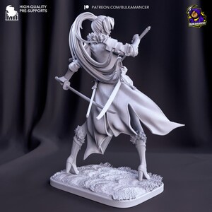Swordmaster Samurai Woman - 223mm - A Tale of Resilience and Skill ...