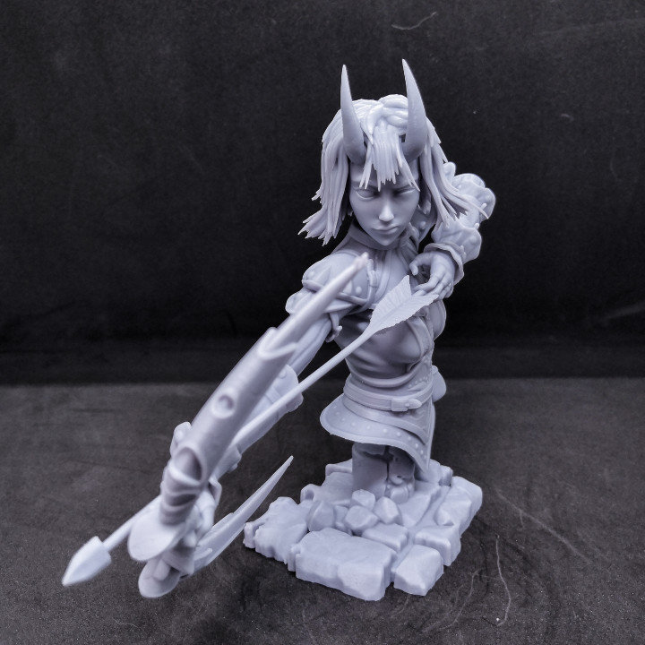 Arueshalae From Pathfinder: Wrath of the Righteous Bust & Full Figure ...