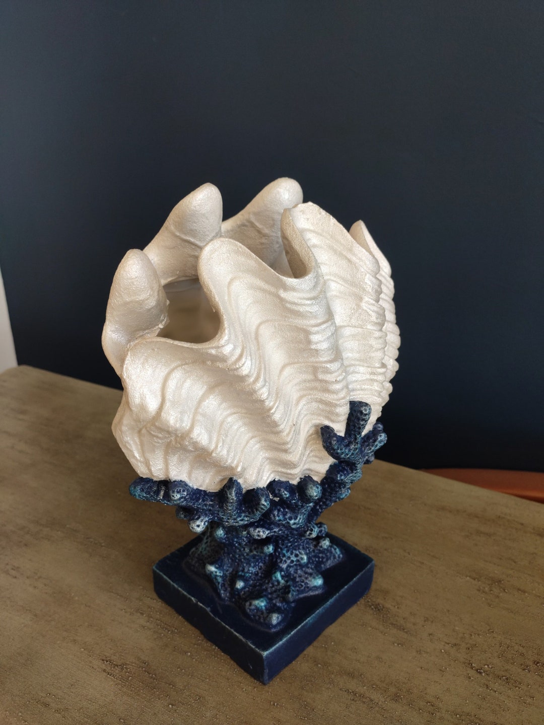 Clam Shell Statue: A Seaside-themed Home Decor and Perfect Piece for ...