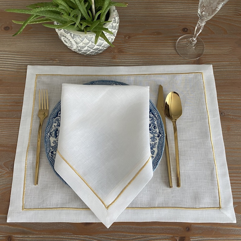 Luxurious White 100% Linen Napkins, Placemats, and Table Runner Set ...