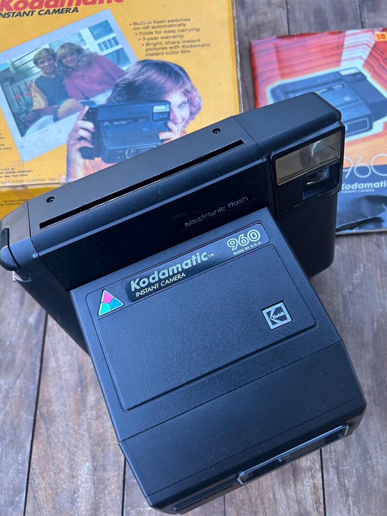 Capture the Past: Vintage Kodak Kodamatic 960 Instant Camera - Etsy