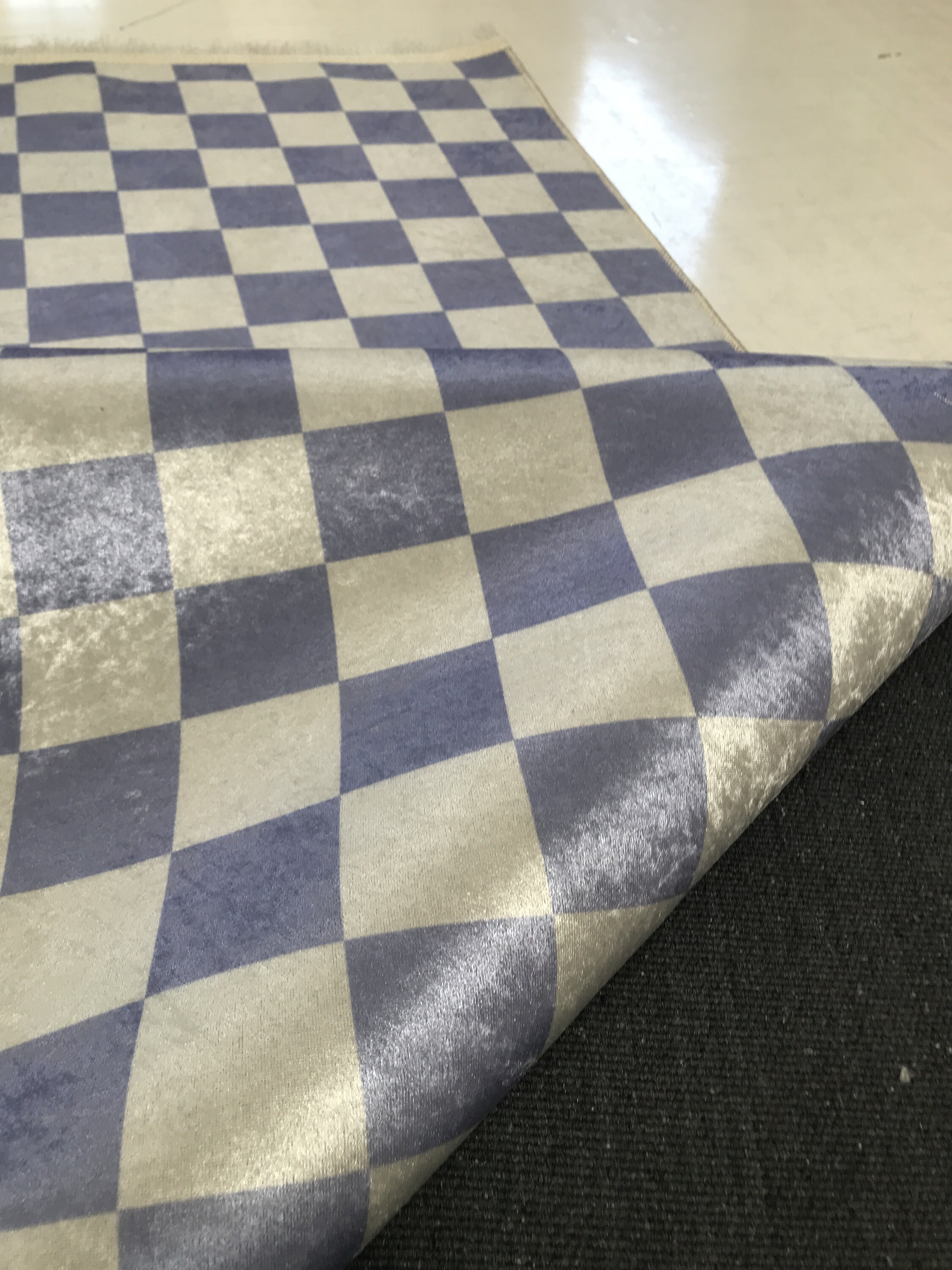 Checkered Decor Rug, Chequered Pattern Rug, Gray Decor Rug, Indoor Rug ...