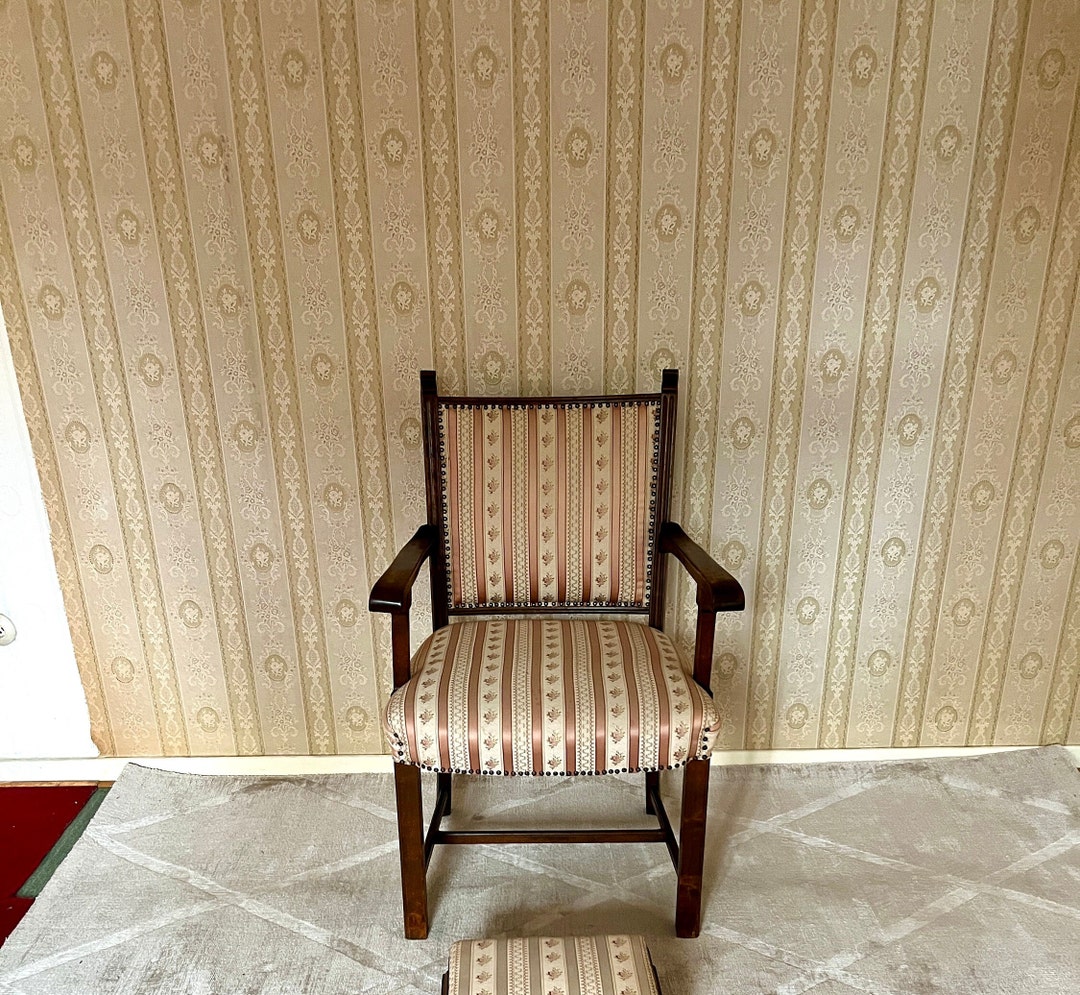 Vintage Armchair From the 1920s 30s. Solid Wood Art Deco Chair With ...