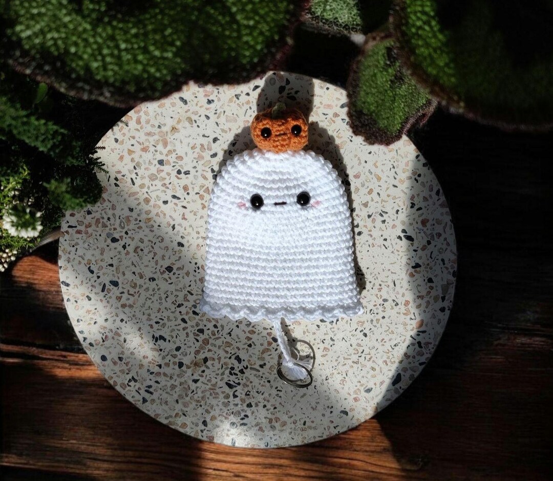 Ghost Key Cover Halloween Decor for Keys, Car Keys Accessory Crochet ...