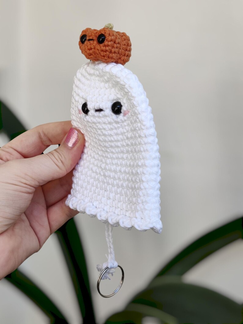 Ghost Key Cover Halloween Decor for Keys, Car Keys Accessory Crochet ...