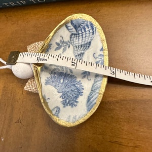 Set of 4 Hand Painted Decoupage Seashell Ornaments Beachy Chic ...