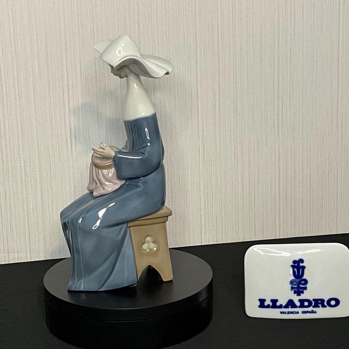 Lladro "time to Sew" #5501 - Etsy