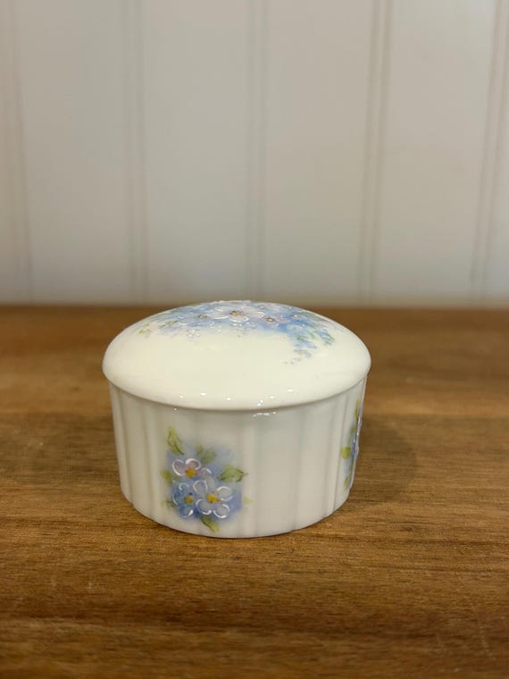 Vintage Porcelain Fluted Round Trinket, Pill Box Blue… - Gem