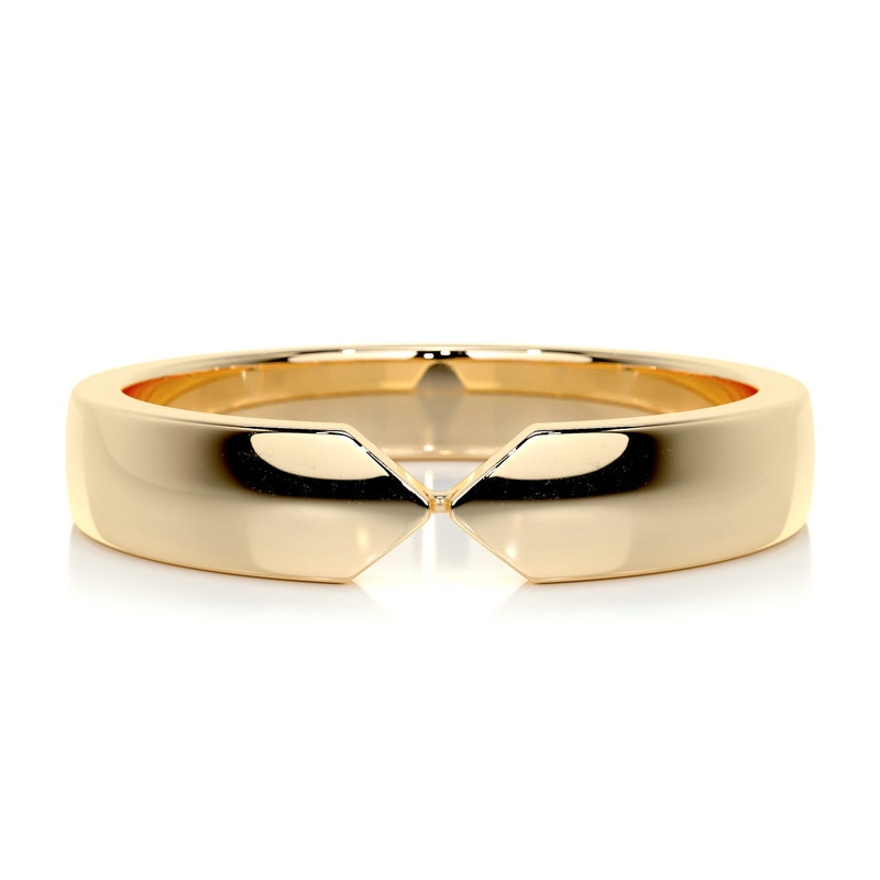 Deep V Ring - Etsy