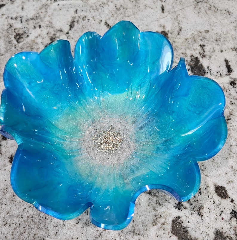 Blue Green Flower Epoxy Resin Bowl - Etsy