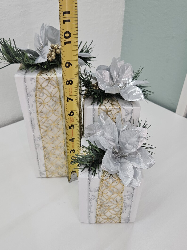 Set of 3 Wooden Christmas Present Decorations - Etsy