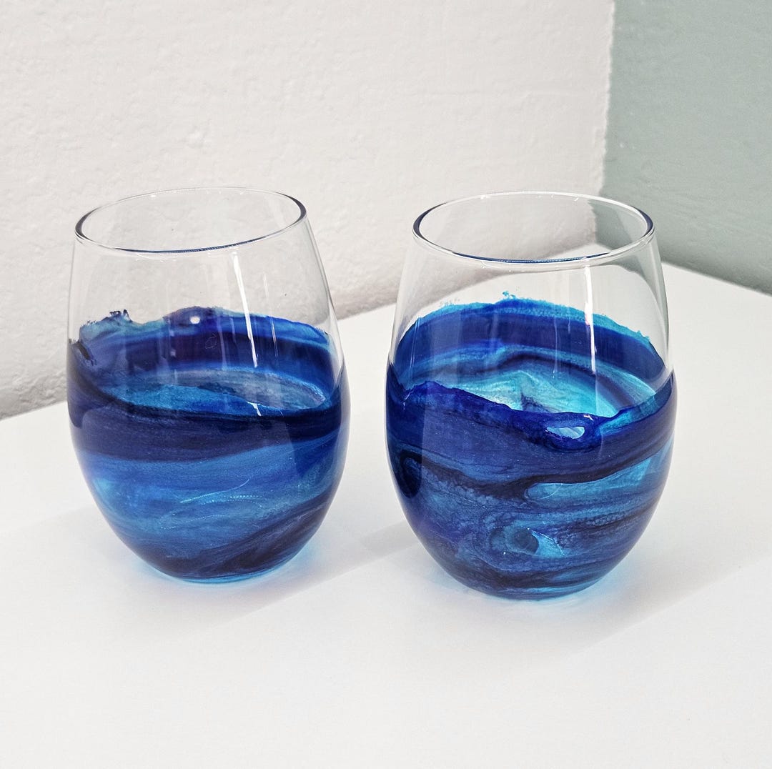 Blues Epoxy Resin Stemless 20oz Wine Glasses With Alcohol Inks Set of 2 ...