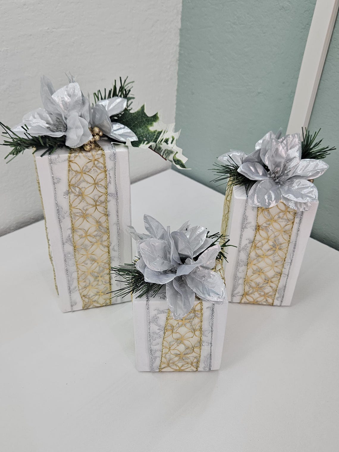 Set of 3 Wooden Christmas Present Decorations - Etsy