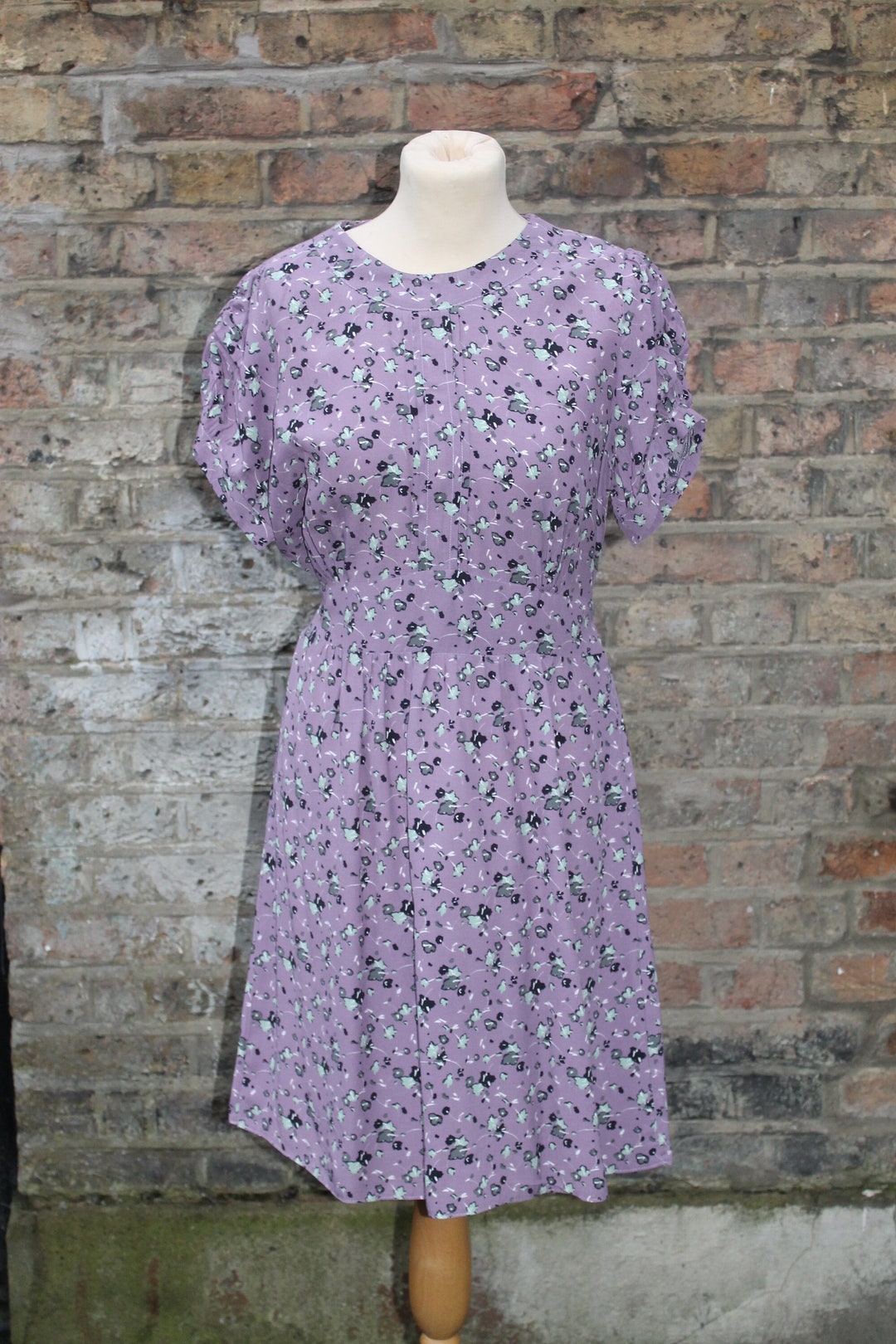 Lovely Multi-coloured Print Dress. Polyester. Primark 1990s. Excellent ...