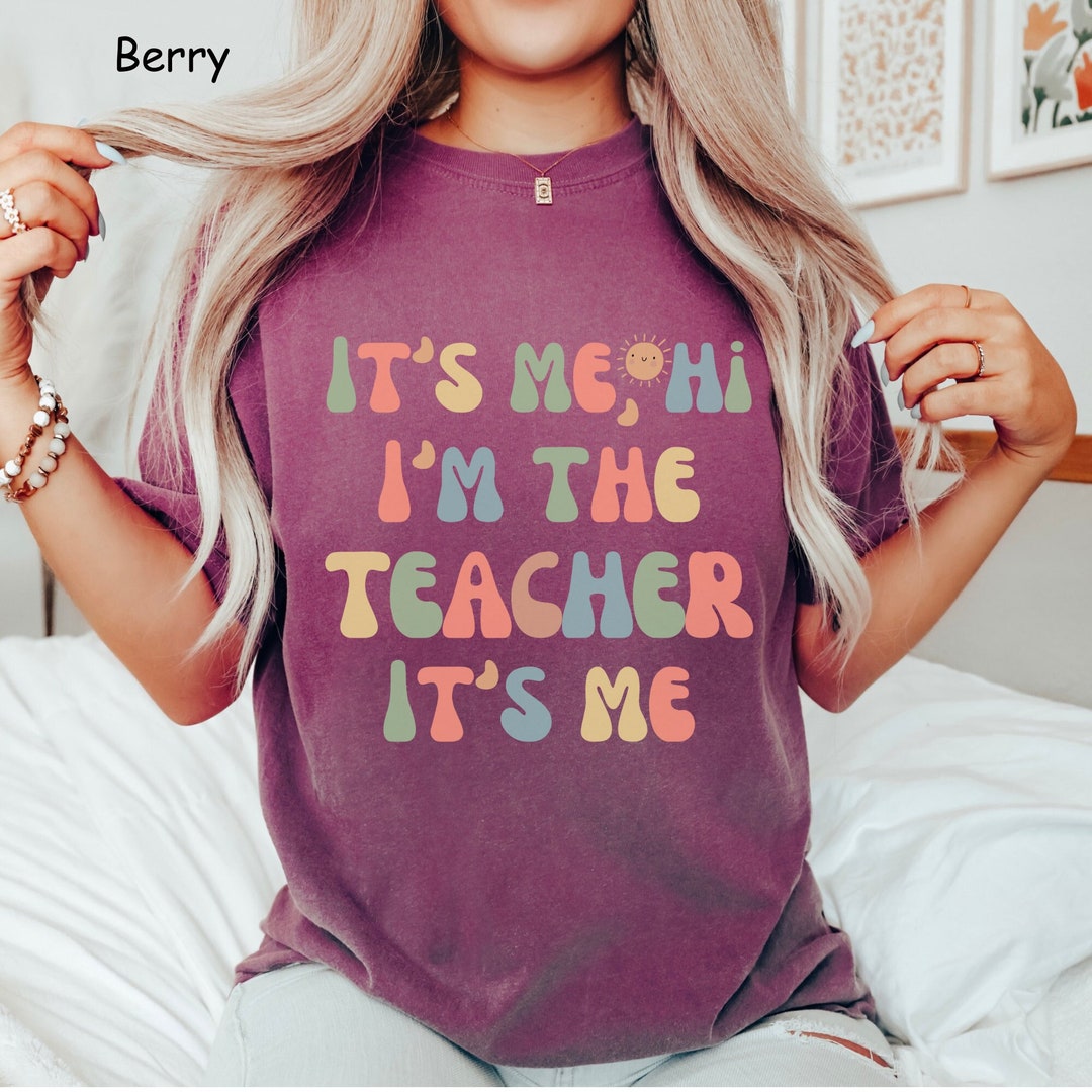 Hi It's Me I'm the Teacher Shirt, Fourth Grade Teacher, Swift Fan Gift ...