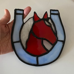 Stained Glass Horse in a Horseshoe | Horse Suncatcher | Horse in ...