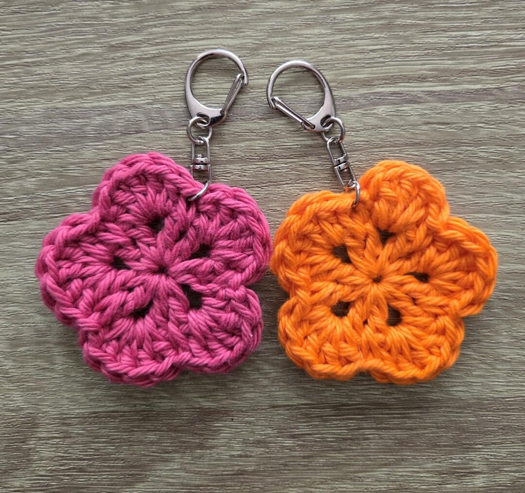 Flower Keychain Pattern, Keychain Pattern, Flower Keychain, Handmade ...
