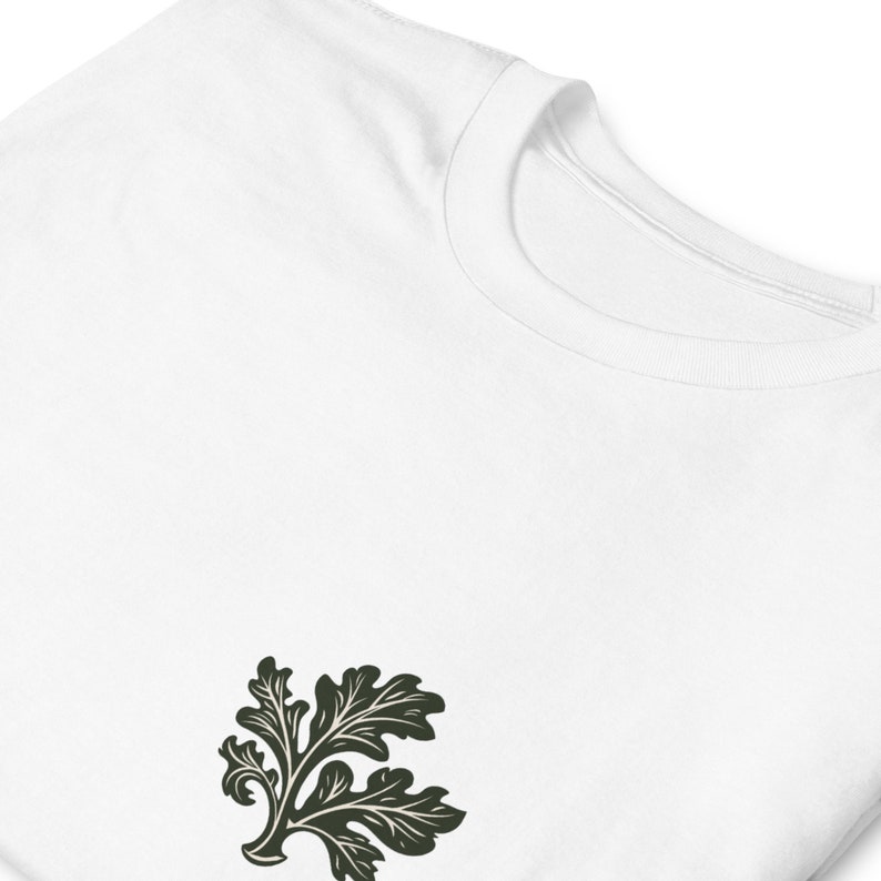 Oak Tree T-shirt, Oak Leaf T-shirt, Aesthetic T-shirt, Trendy T-shirt ...