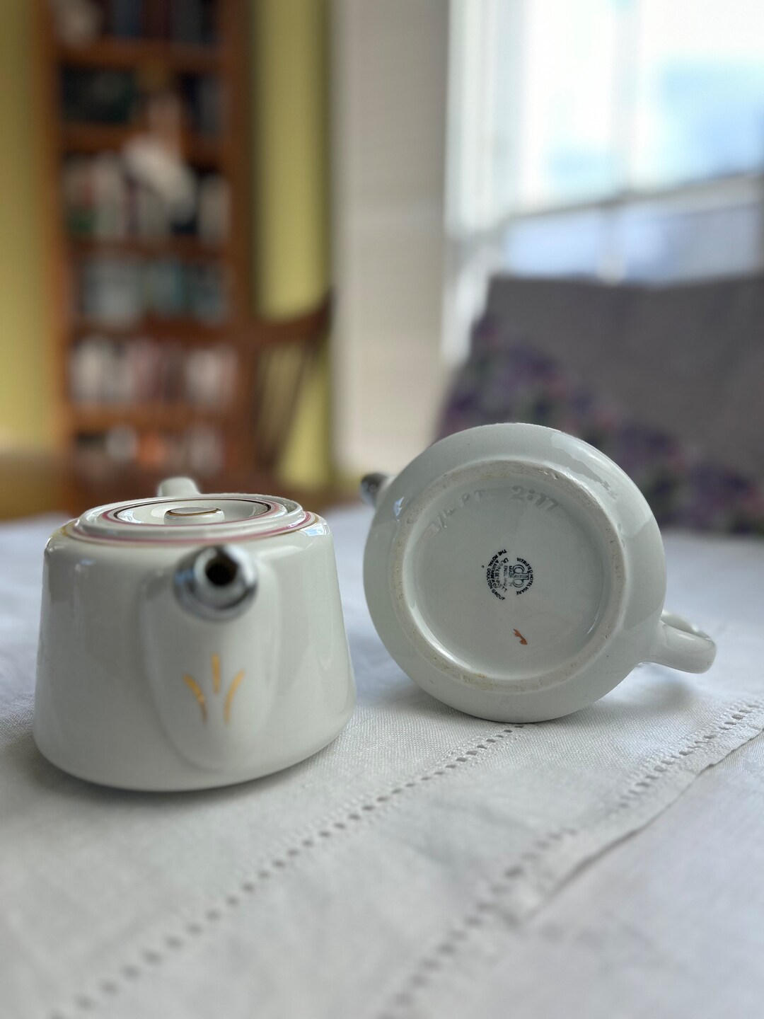 Cute Chunky Vintage Teapot With Pink and Gold Trim, Perfect for Tea for ...