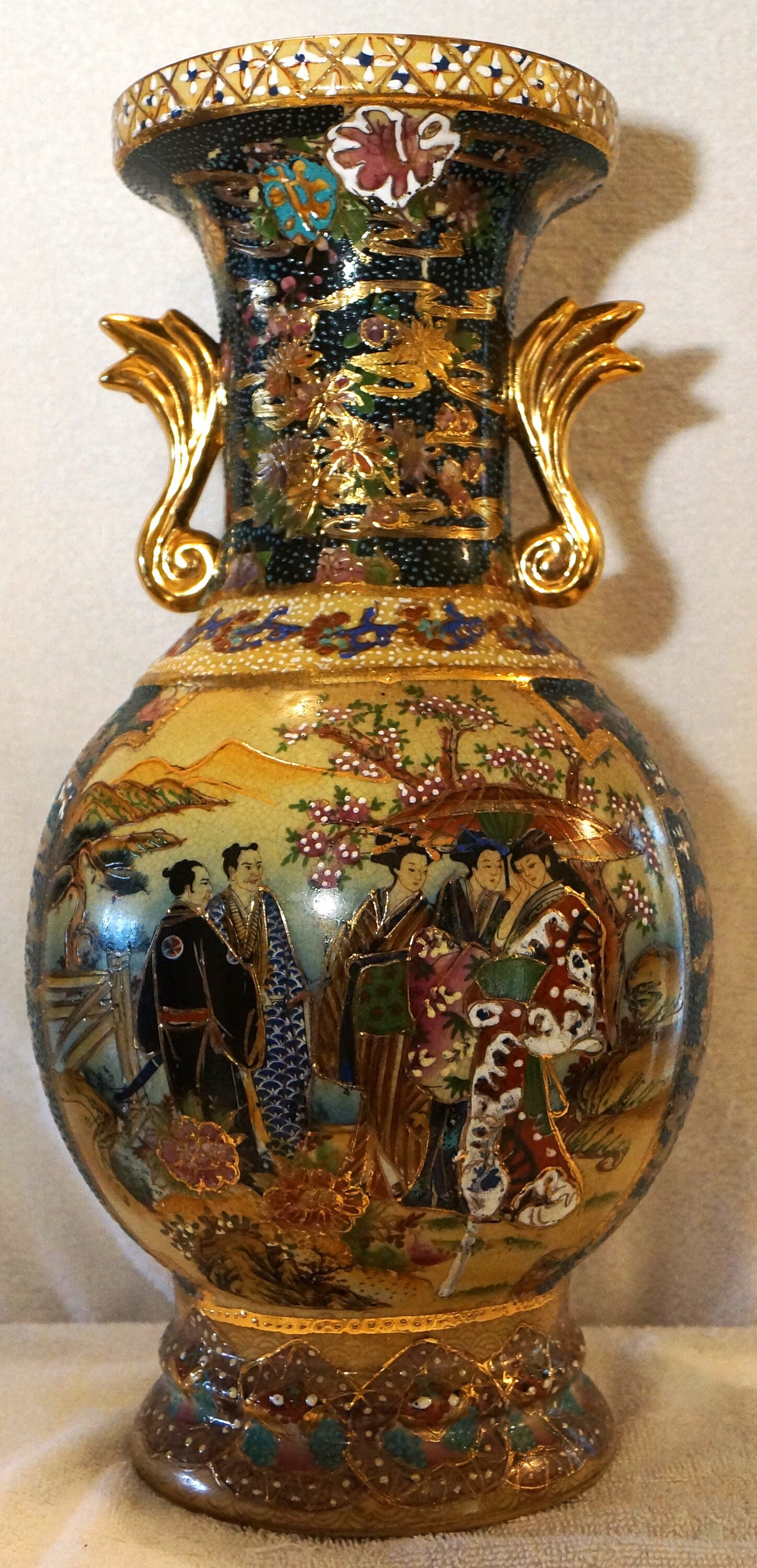 Vintage Royal Satsuma Hand Painted Vase Excellent Condition Brilliant ...