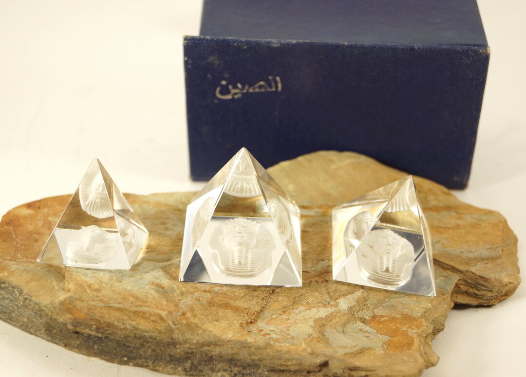 Crystal Glass Pyramids Featuring King Tutankhamun in 3 Different Sizes ...